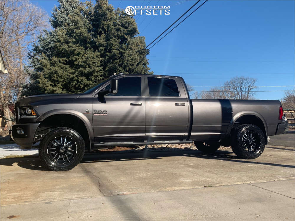 2018 Ram 2500 with 20x10 -24 Anthem Off-Road Equalizer and 33/12.5R20 ...