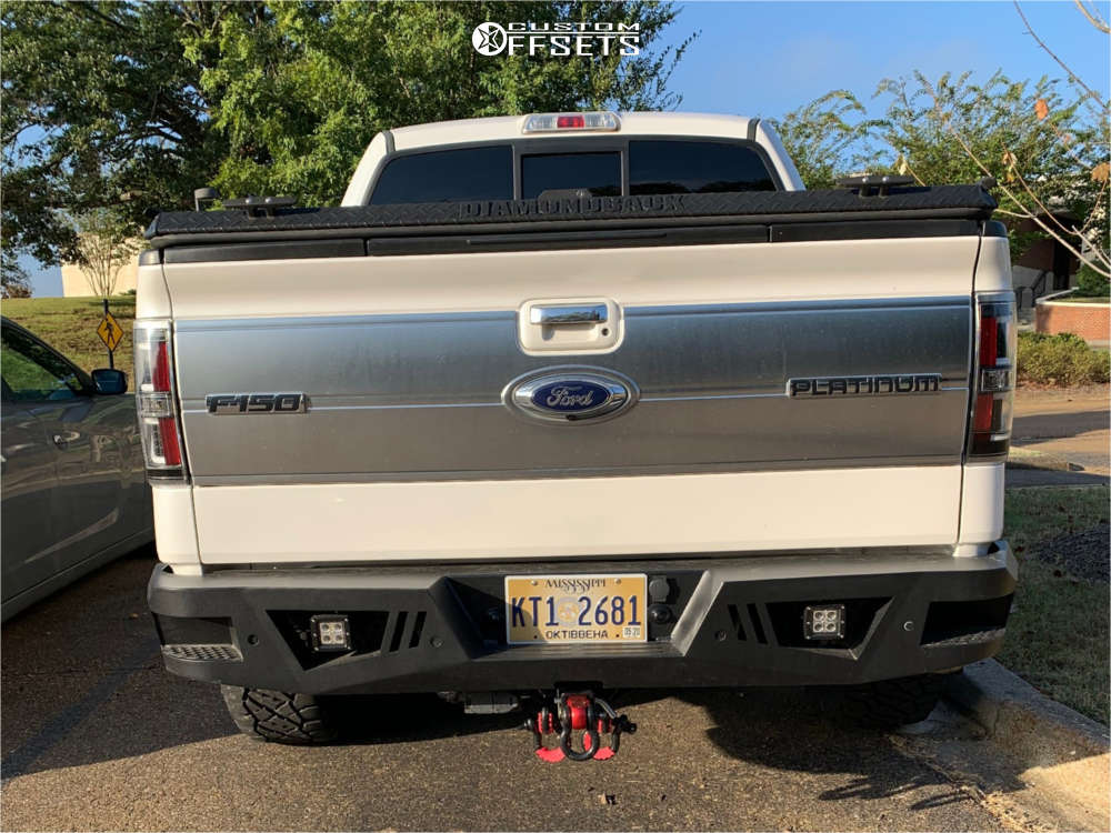 2013 Ford F-150 with 20x10 -12 Grid Gd02 and 35/12.5R20 Nitto Ridge ...