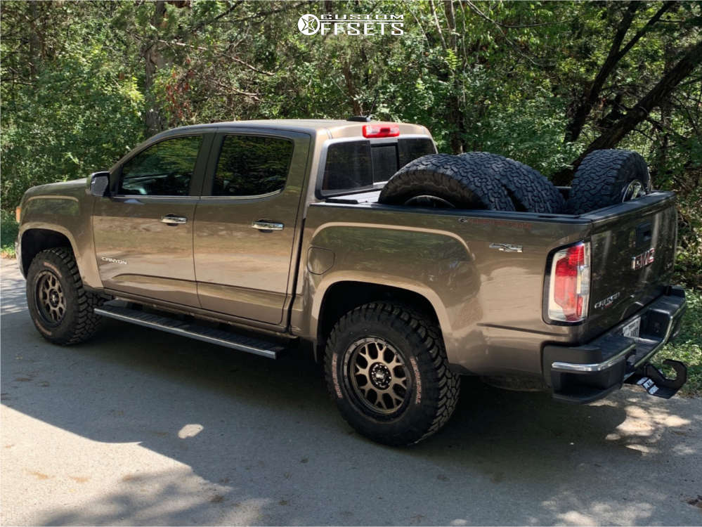 2016 GMC Canyon with 17x9 20 DV8 Offroad 887 and 265/70R17 General ...