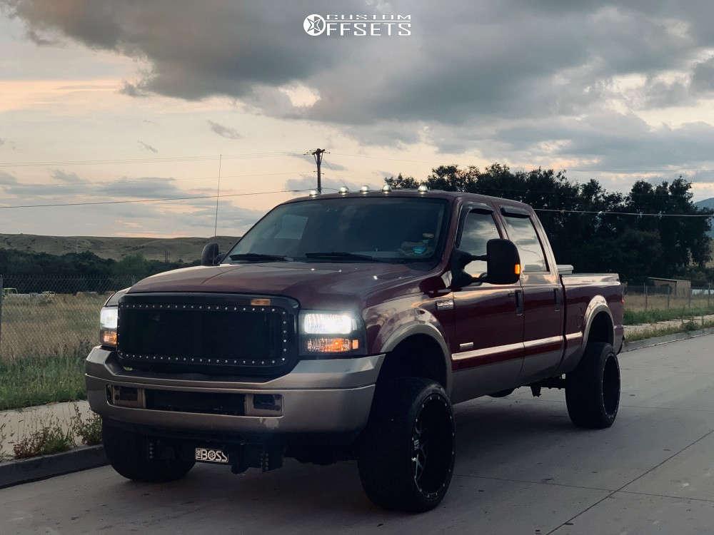 2005 Ford F-250 Super Duty with 22x12 -44 XD Xd820 and 305/40R22 Nitto ...