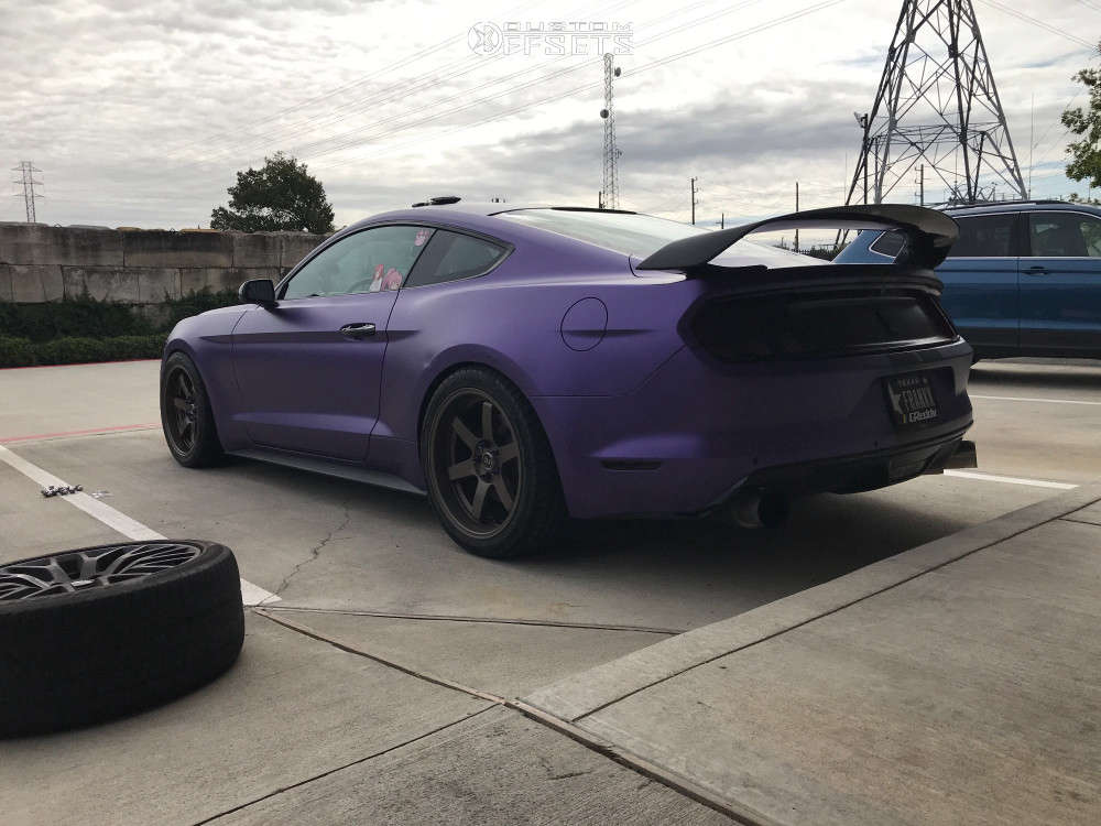 2017 Ford Mustang with 19x9.5 25 JNC JNC014 and 275/35R19 Achilles Atr ...