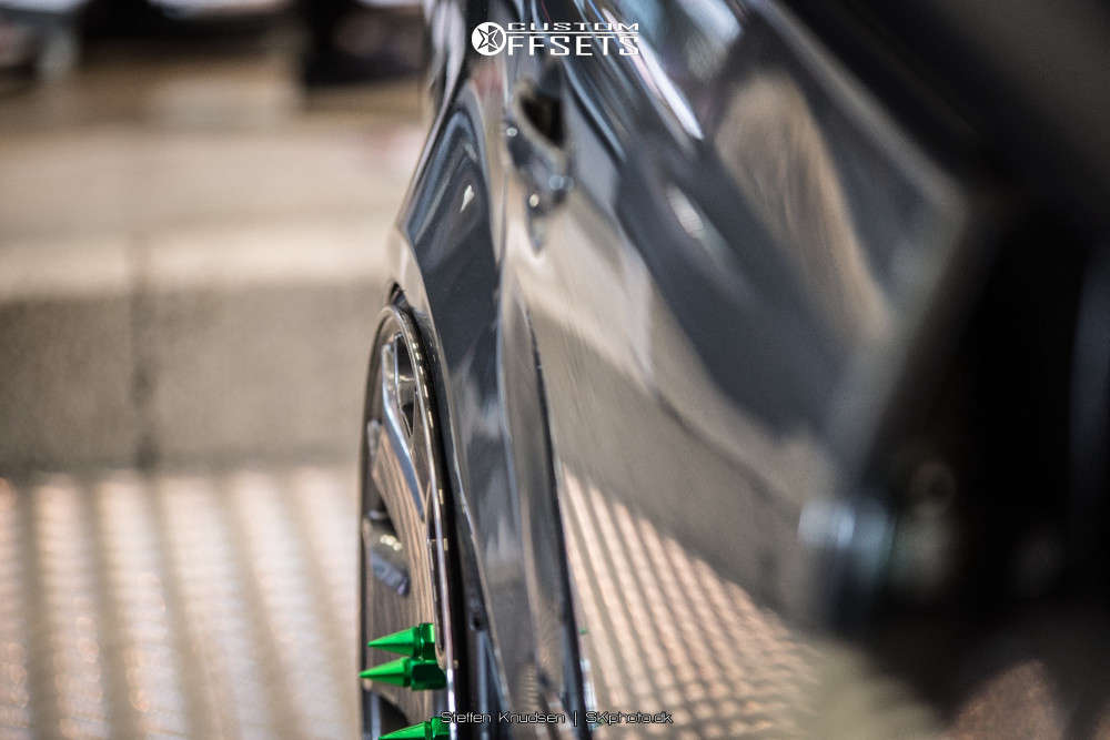 2002 Volkswagen Passat with 18x8.5 42 Ispiri Csr2 and 205/35R18 Toyo ...