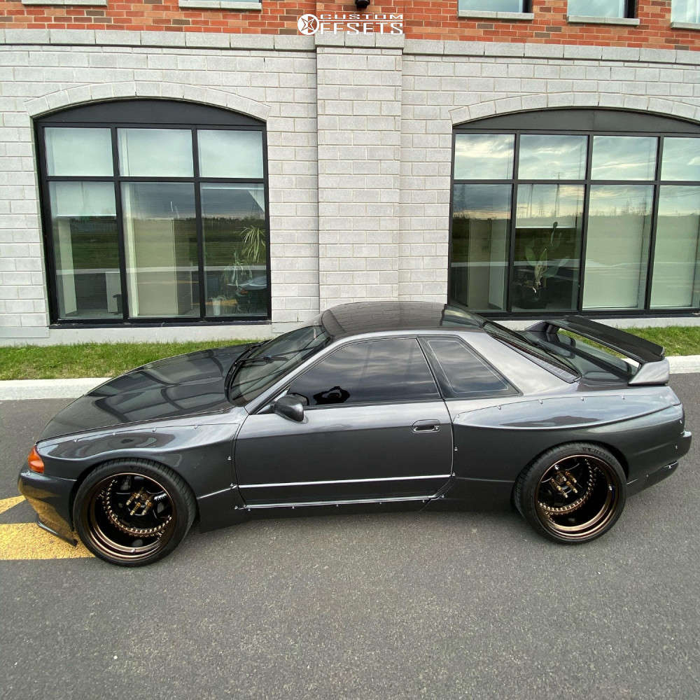 1992 Nissan Skyline R32 with 19x11 -50 Work Meister S1 3P and 295/30R19 ...