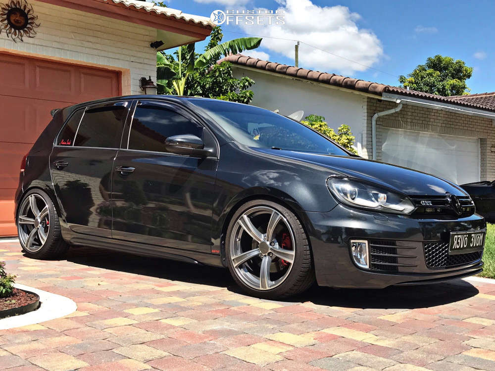 2012 Volkswagen GTI with 18x8.5 43 Drag Dr72 and 225/40R18 Michelin ...