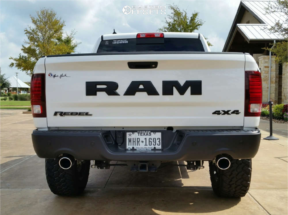 2018 Ram 1500 with 20x10 -24 Bold Bd001 and 35/12.5R20 Nitto Trail ...