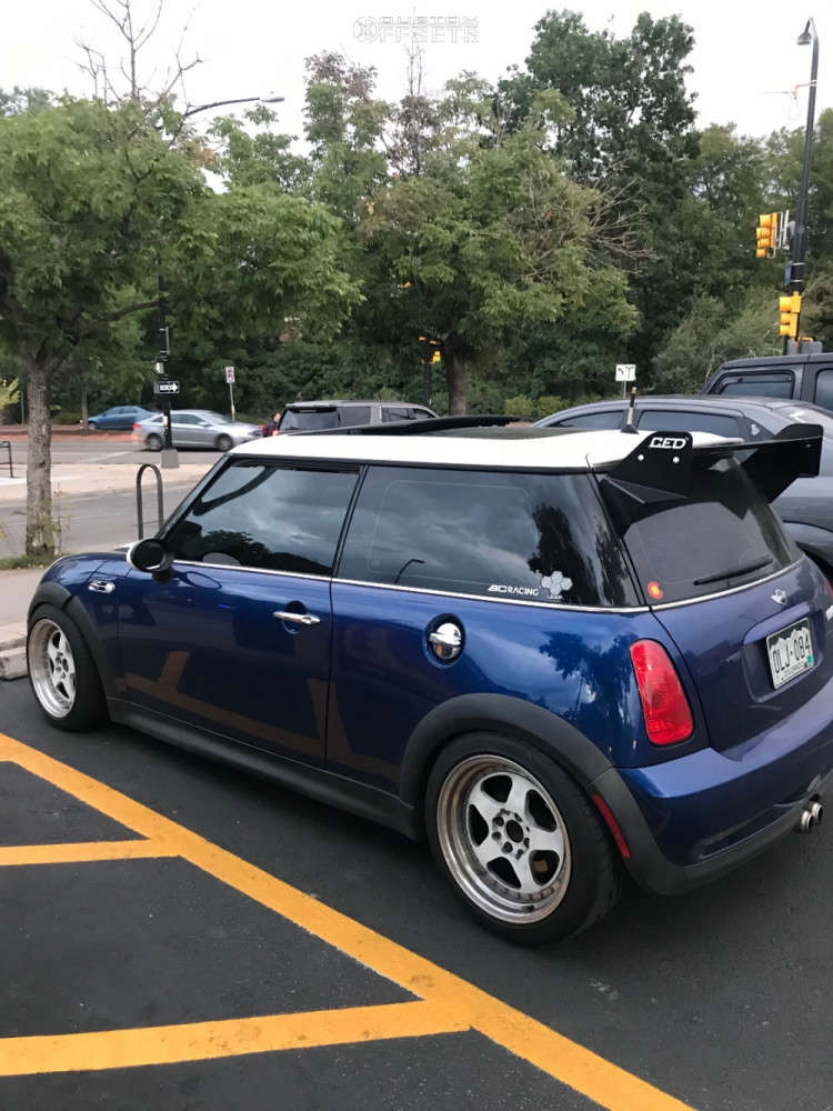 2003 Mini Cooper with 16x8 25 JNC Jnc010 and 205/45R16 Nitto Neo Gen ...