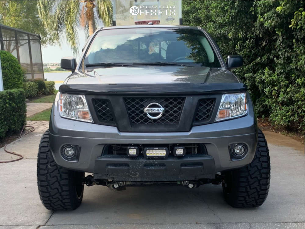 2017 Nissan Frontier with 22x12 -44 XF Offroad Xf-218 and 33/12.5R22 ...