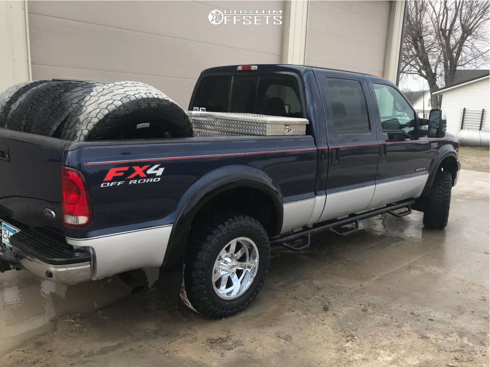 2003 Ford F-250 Super Duty with 18x10 -24 Moto Metal Mo962 and 33/12 ...
