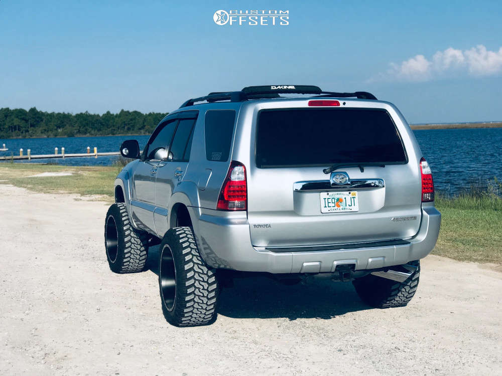 2006 Toyota 4Runner with 20x12 -44 Monster Offroad M08 and 33/12.5R20 ...