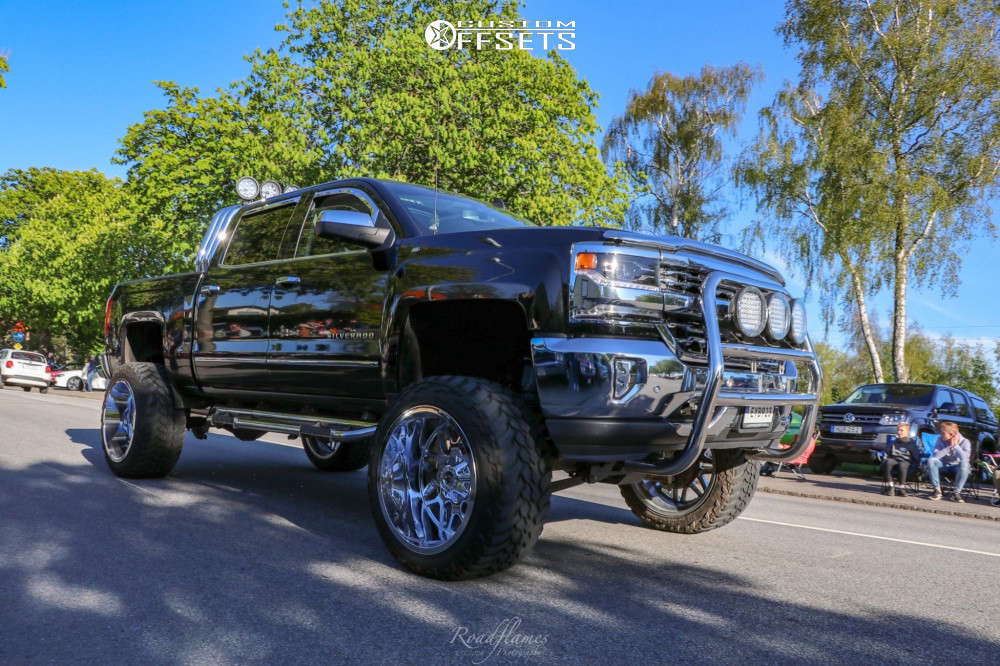 2016 Chevrolet Silverado 1500 with 24x14 -76 RBP Atomic and 37/13.5R24 ...