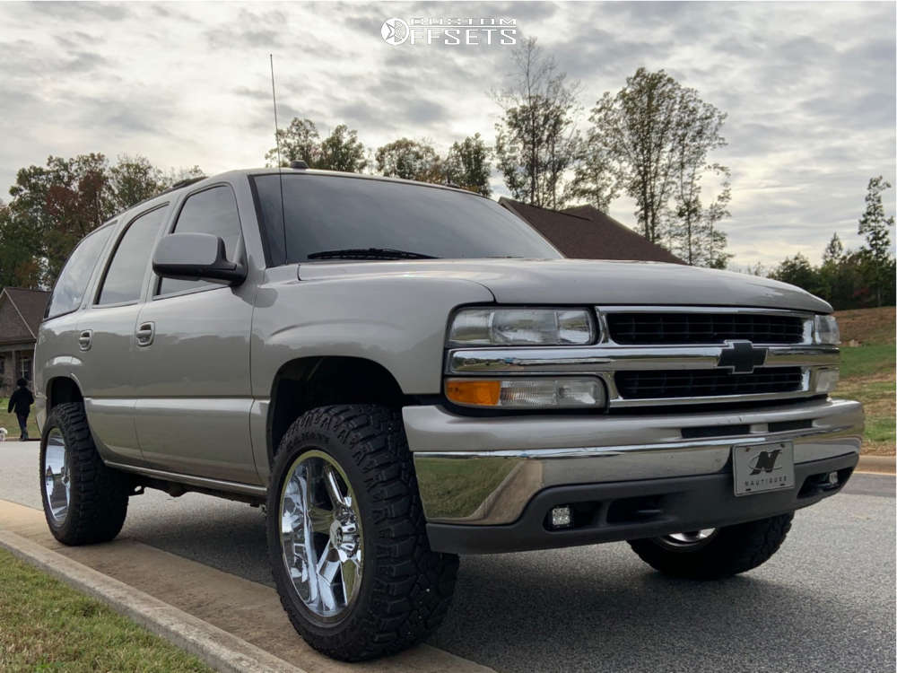 Leveled Tahoe On 33s