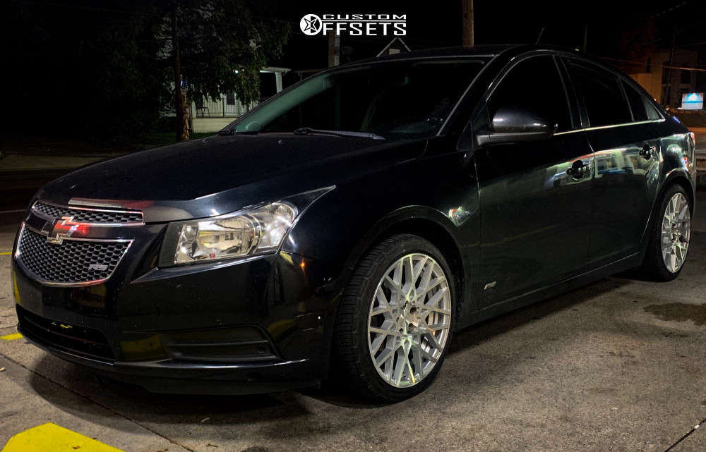 2013 Chevrolet Cruze Wheel Offset Tucked Stock | 821555 | Custom Offsets