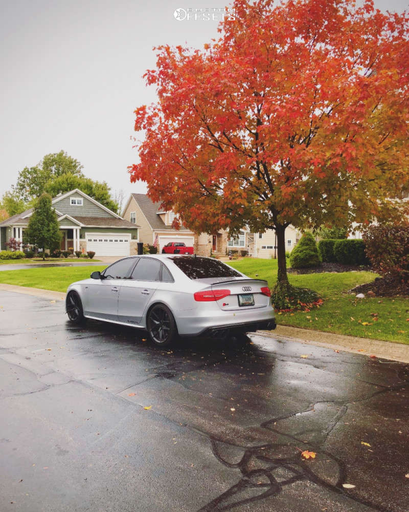 2015 Audi S4 with 19x8.5 45 Rotiform Flg and 225/30R19 Firestone ...
