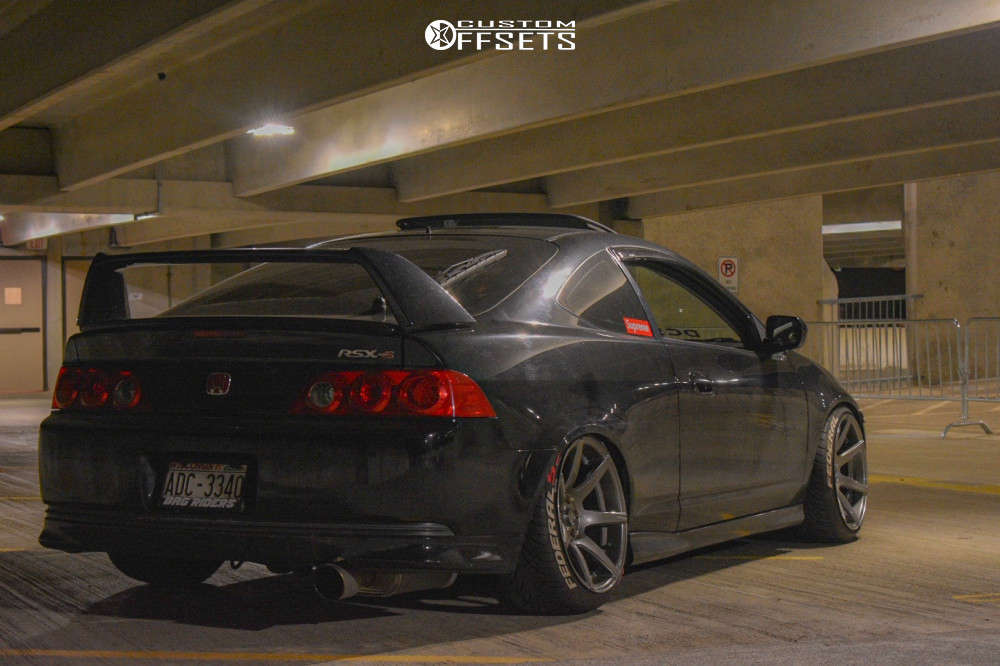 2005 Acura RSX with 18x9.5 15 7Twenty Style 55 and 225/35R18 Federal 595 Evo and Coilovers ...