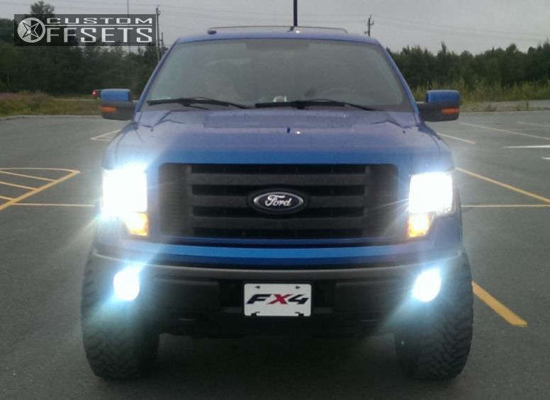 2010 Ford F-150 with 18x9.5 -19 Pro Comp Series 01 and 35/12.5R18 Toyo ...