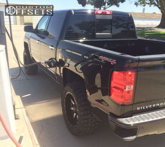 2014 Chevrolet Silverado 1500 with 20x10 -24 Fuel Maverick and 33/12 ...