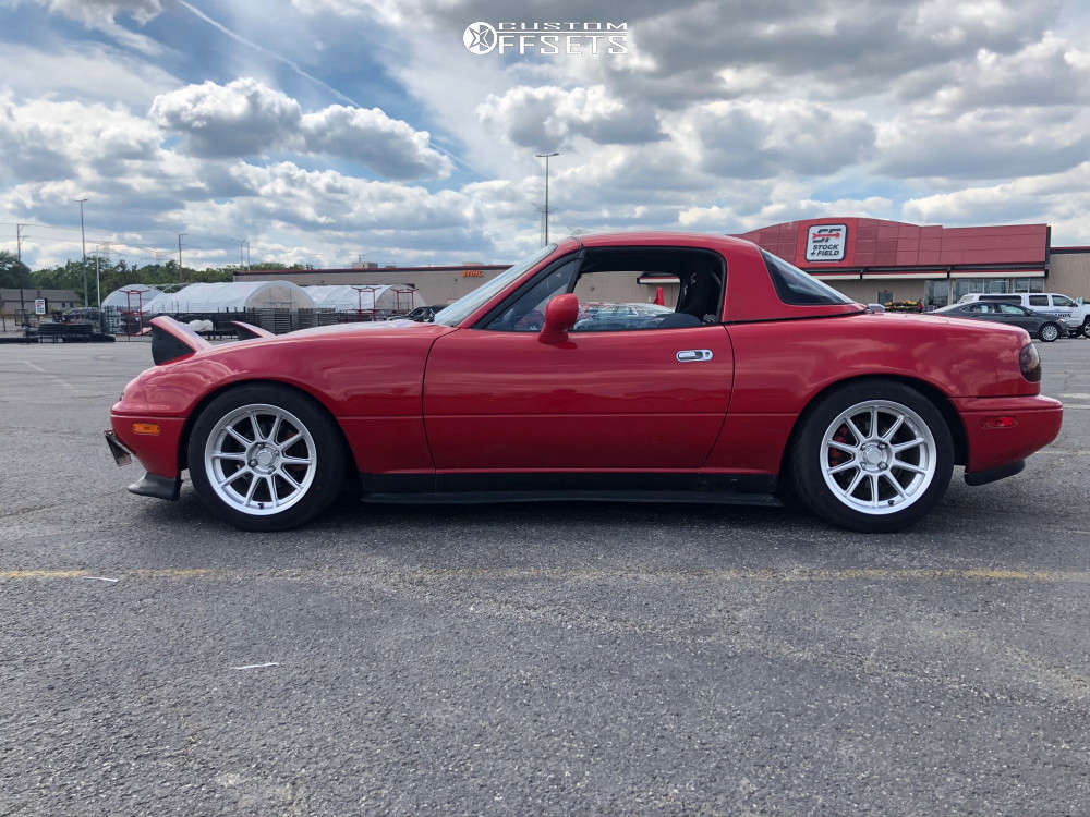 1995 Mazda MX-5 Miata with 15x8 36 TR Motorsport C3M and 225/45R15 ...