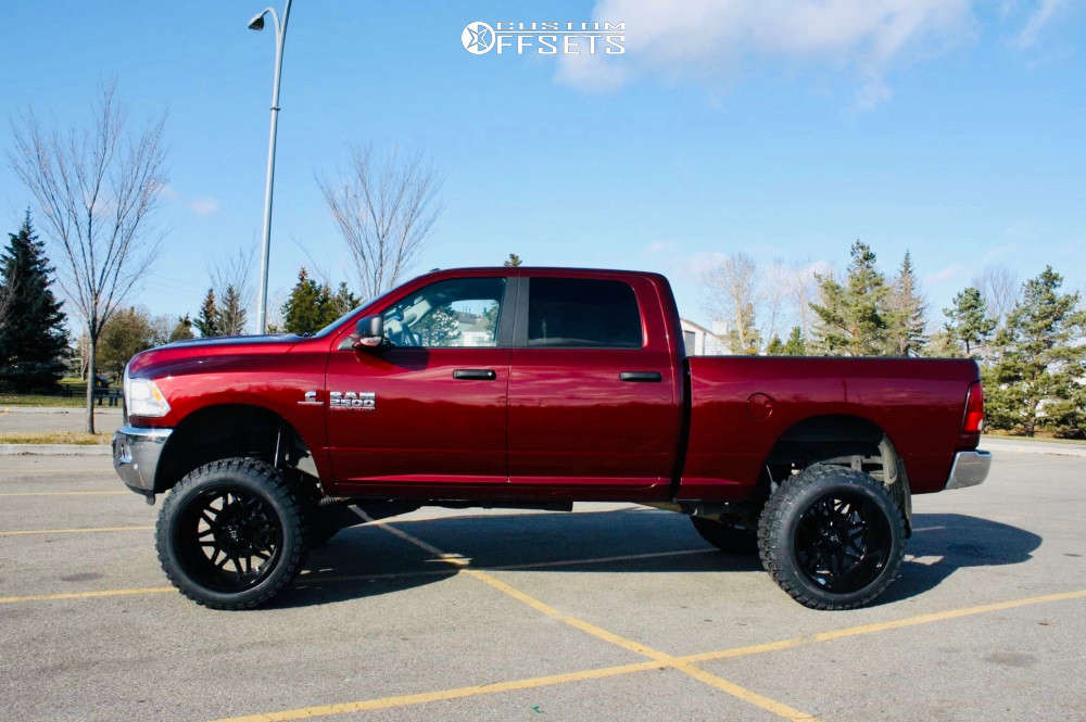 2018 Ram 2500 with 24x14 -76 RBP 73r and 37/13.5R24 RBP Repulsor Mt and ...
