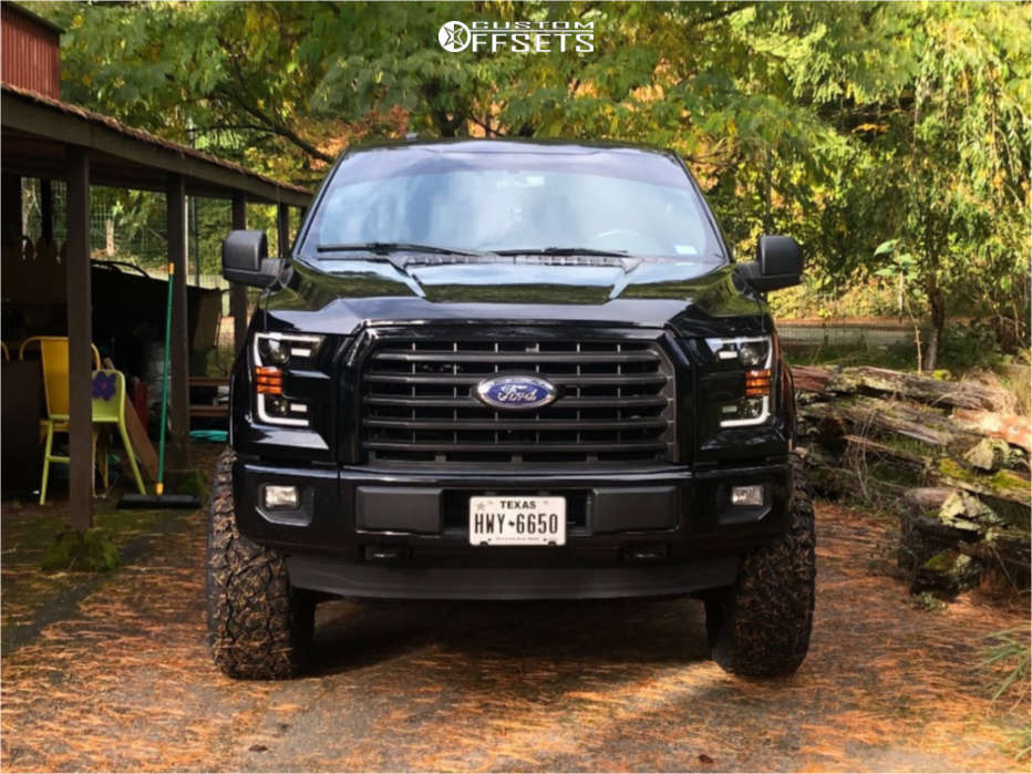 2016 Ford F-150 with 20x10 -18 XD Xd844 and 35/12.5R20 Nitto Ridge ...