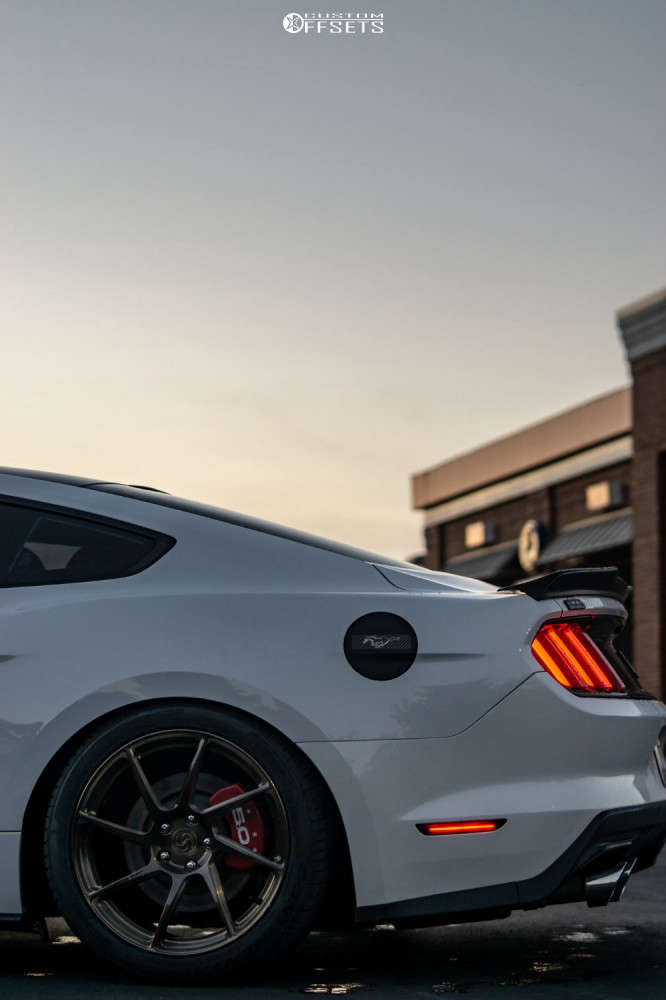 2016 Ford Mustang with 19x9.5 45 Signature Wheel SV108 and 285/35R19 ...