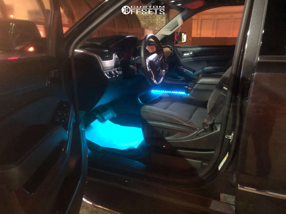 2015 GMC Yukon with 22x10 30 Dropstars 656bm and 305/45R22 Nexen ...