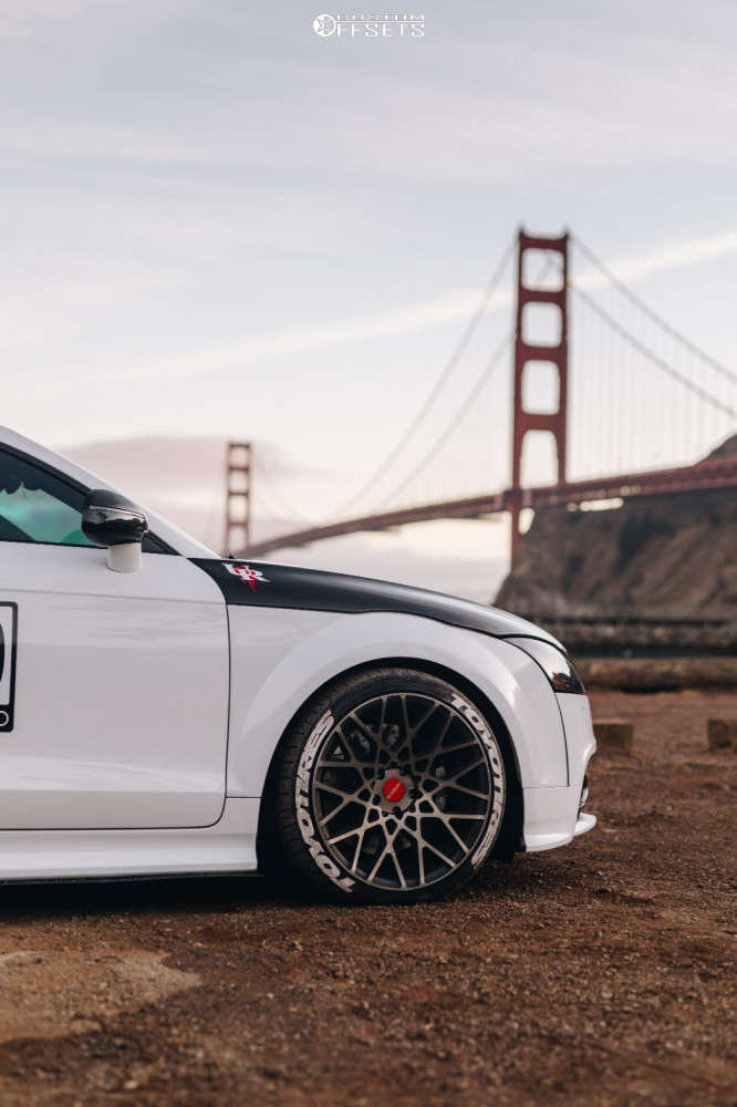 2010 Audi TT Quattro with 18x9.5 25 Rotiform Blq and 245/35R18 Toyo ...