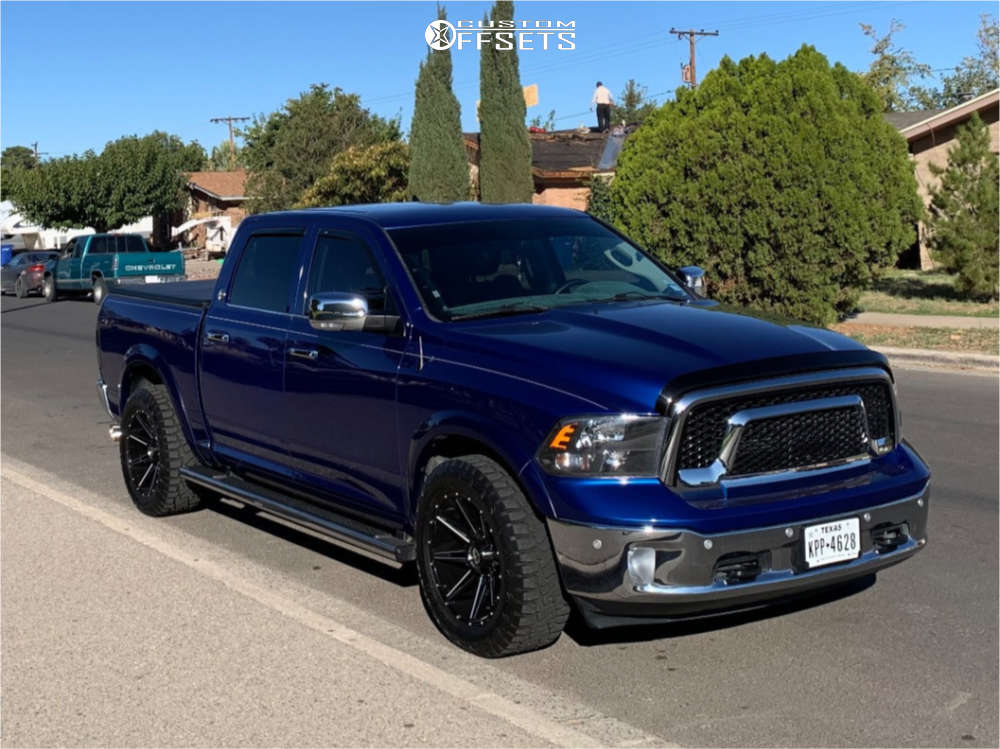 2017 Ram 1500 with 20x10 -24 XF Offroad Xf-220 and 33/12.5R20 Haida ...
