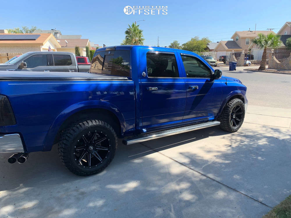 2017 Ram 1500 with 20x10 -24 XF Offroad Xf-220 and 33/12.5R20 Haida ...