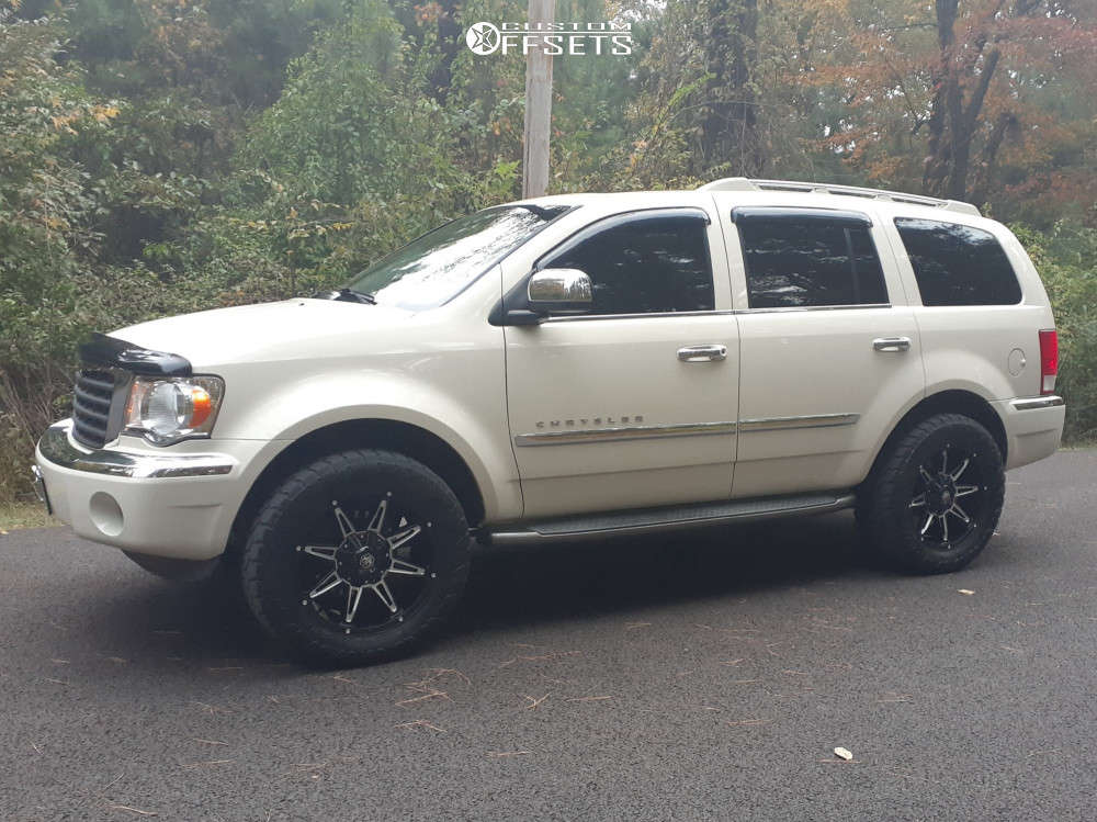 2007 Chrysler Aspen with 20x9 0 Mayhem Rampage and 305/55R20 AMP ...