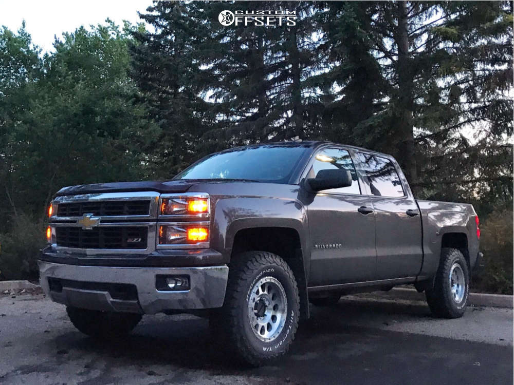 2014 Chevrolet Silverado 1500 with 17x8.5 0 Method Mr315 and 285/70R17 BFGoodrich All Terrain Ta ...
