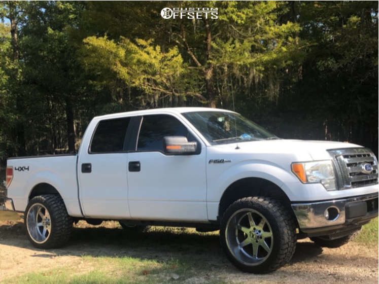 2010 Ford F-150 with 22x12 -44 Xtreme Force Xf4 and 33/12.5R22 RBP ...