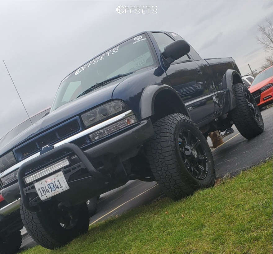 2003 Chevrolet S10 with 18x9 -12 Anthem Off-Road Defender and 265/70R18 ...