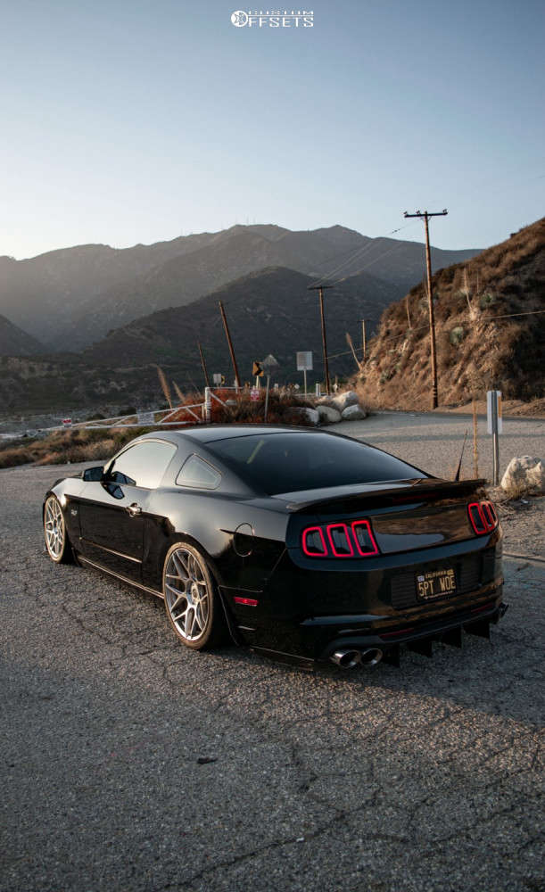 2014 Ford Mustang with 20x9.5 15 HRE Ff01 and 275/20R20 Michelin Pilot ...