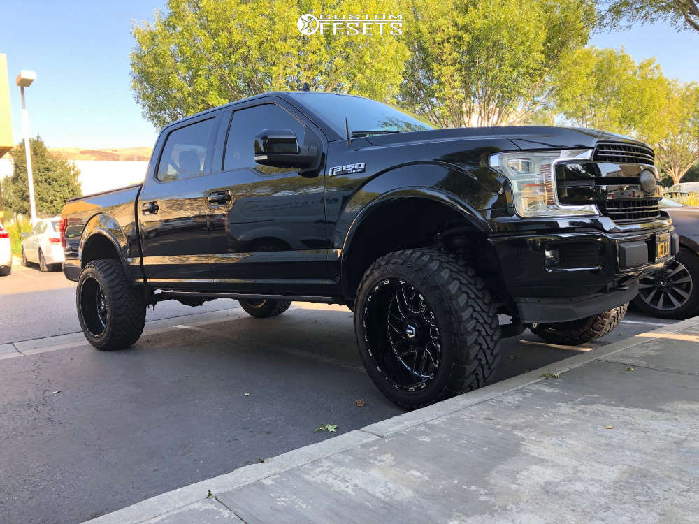 2018 Ford F-150 with 22x12 -44 TIS 544BM and 35/12.5R22 Toyo Tires Open ...