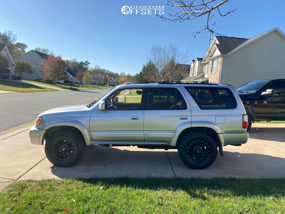 2002 Toyota 4Runner with 16x8 0 Moto Metal Mo970 and 275/70R16 ...