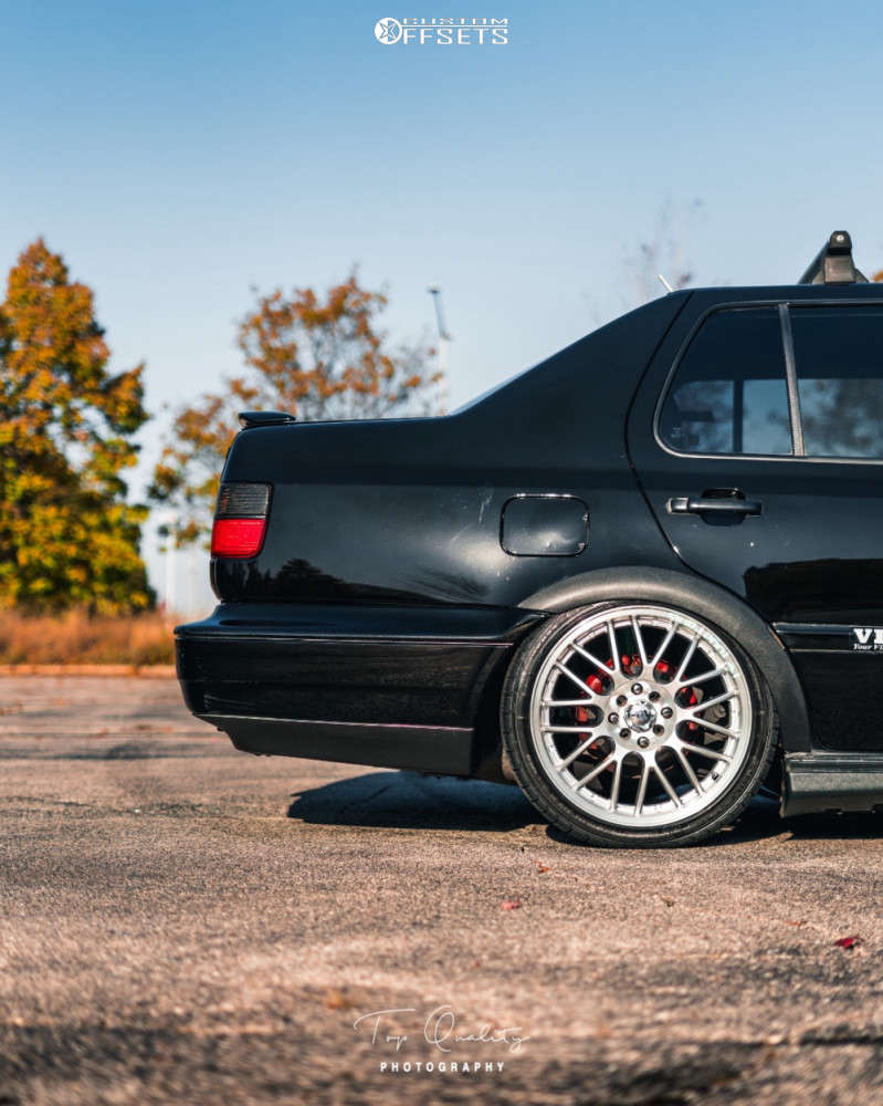 1997 Volkswagen Jetta with 17x7.5 45 Sacchi S25 and 205/40R17 Milestar ...