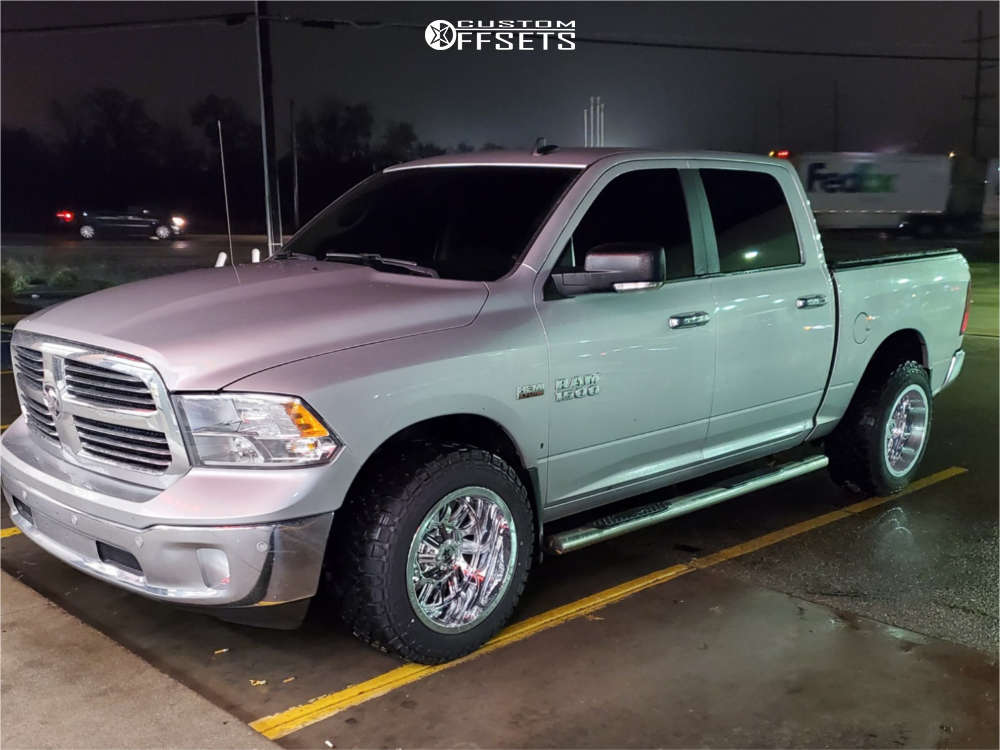 2016 Ram 1500 with 20x12 -44 RBP 75r and 33/12.5R20 Kenda Klever R/t ...