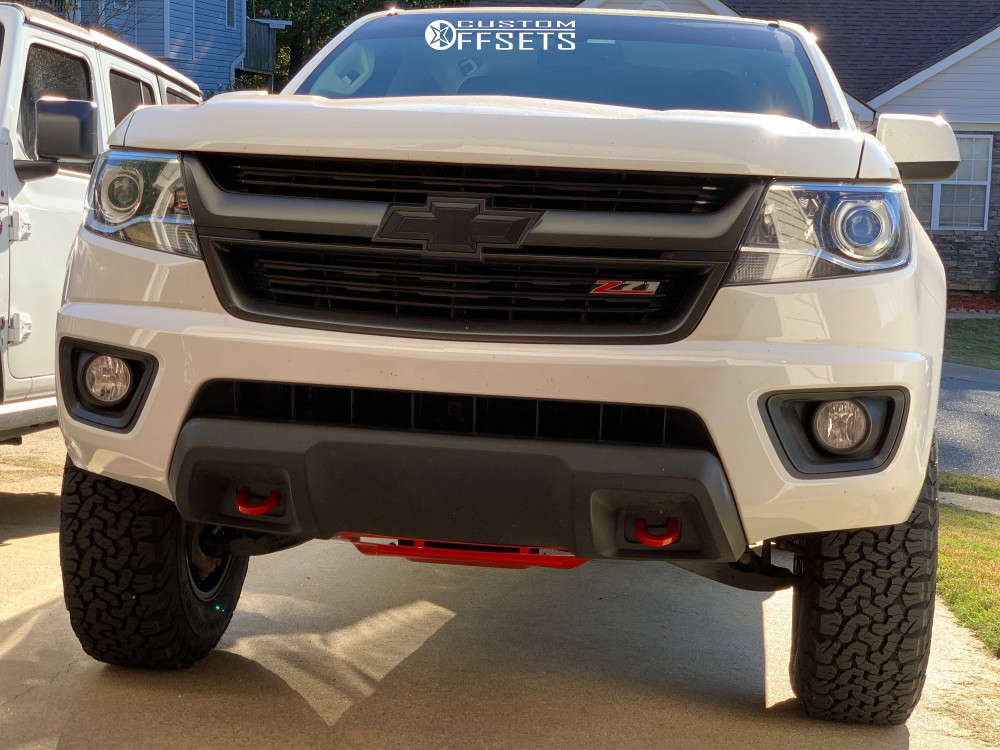 2016 Chevrolet Colorado with 17x8.5 0 Method Grid and 265/70R17 ...