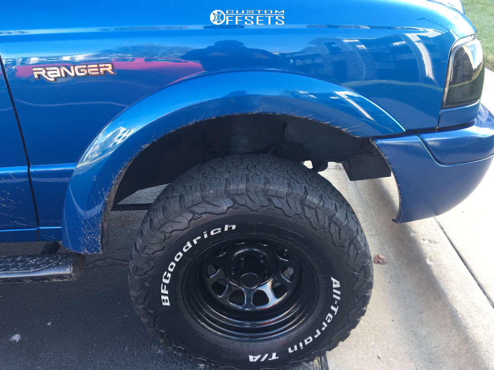 2001 Ford Ranger with 15x10 -45 Trail Master D Window and 31/10.5R15 ...