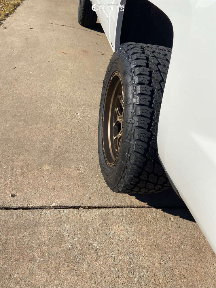 2018 Chevrolet Silverado 1500 with 20x10 -18 Fuel Tech and 305/55R20 ...