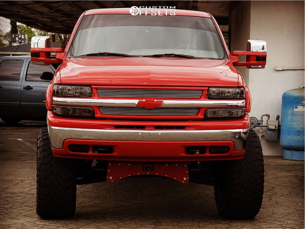 2000 Chevrolet Silverado 1500 with 20x12 -44 XD Armour and 37/13.5R20 ...