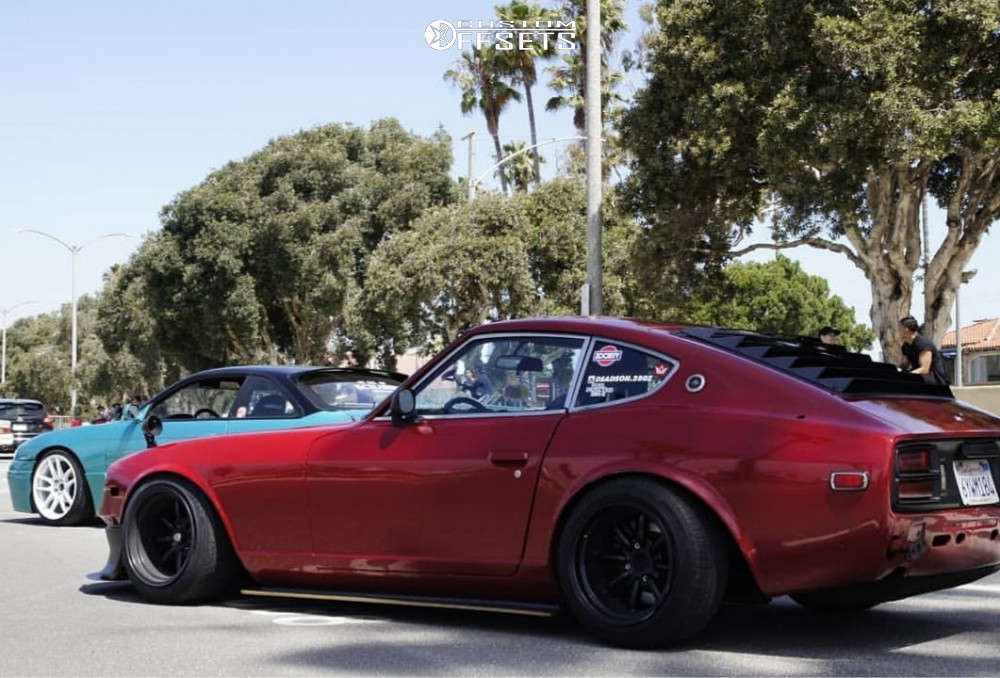1976 Nissan 280Z with 15x10 -25 Watanabe Rs and 205/50R15 Kumho Ecsta ...