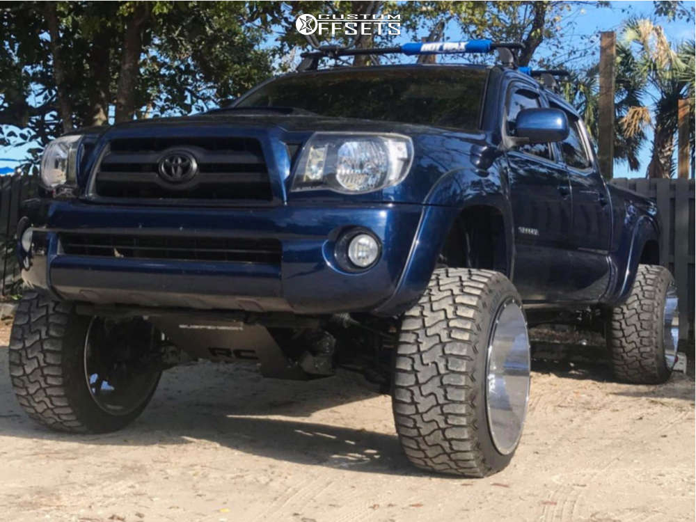 2005 Toyota Tacoma with 22x14 -81 Dropstars 652c and 33/12.5R22 AMP Mud ...