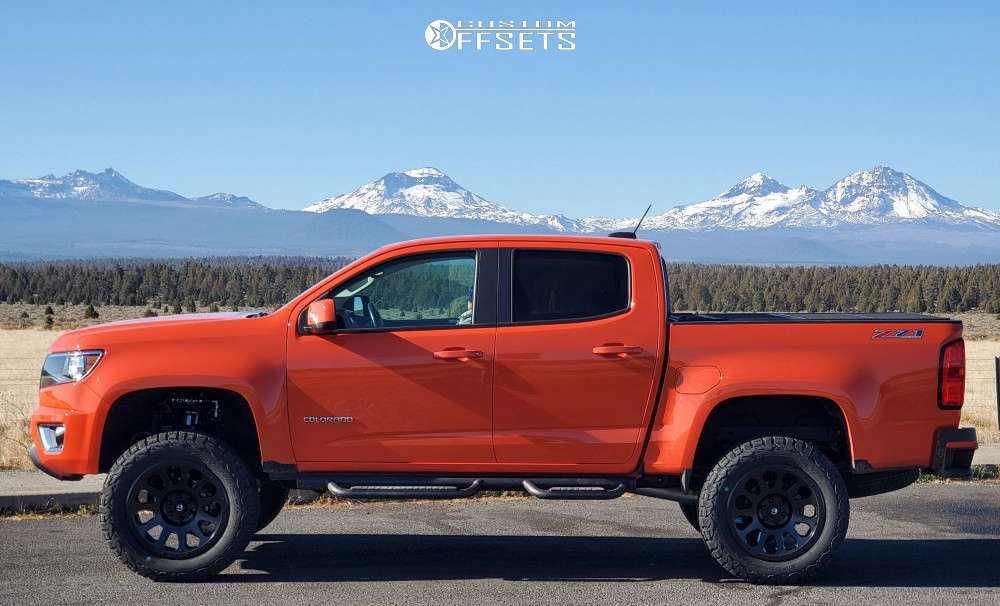 2019 Chevrolet Colorado with 20x9 0 Fuel Vector and 305/55R20 ...