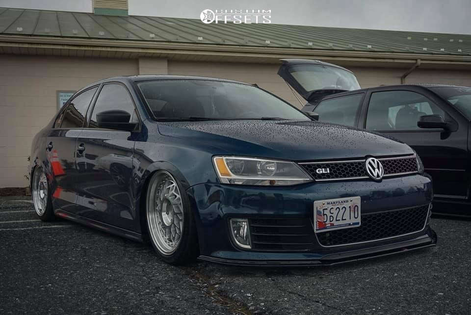 2012 Volkswagen Jetta with 18x8.5 35 Regen5 R32 and 215/35R18 Nankang ...