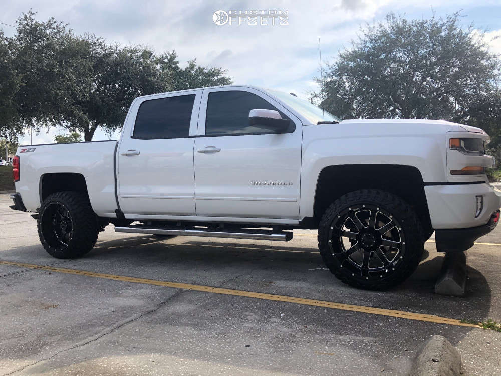 2018 Chevrolet Silverado 1500 with 22x12 -44 Gear Off-Road Big Block ...
