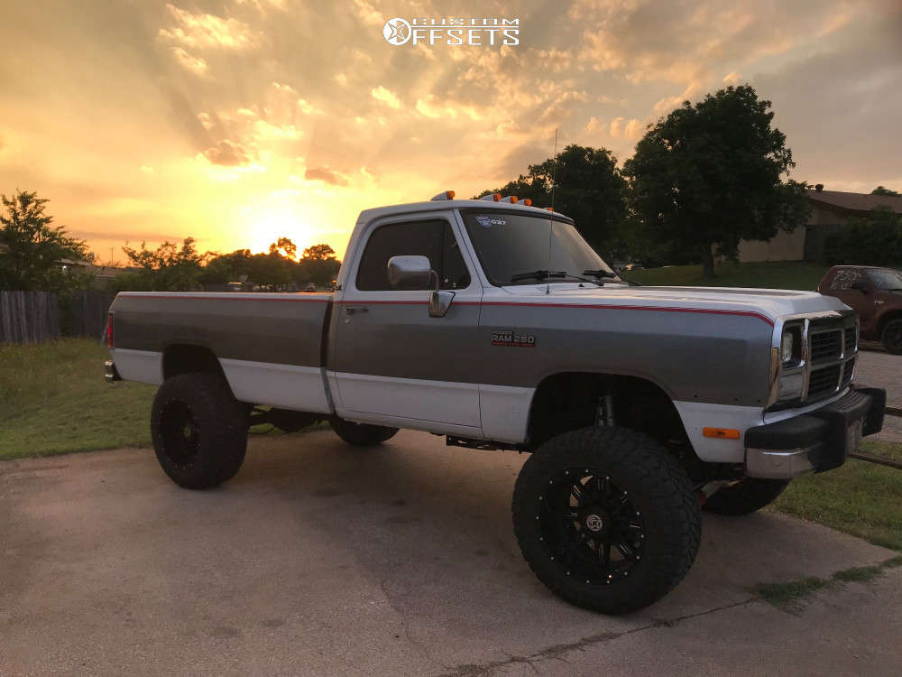 1991 Dodge W250 with 20x12 -44 Anthem Off-Road Instigator and 35/12 ...