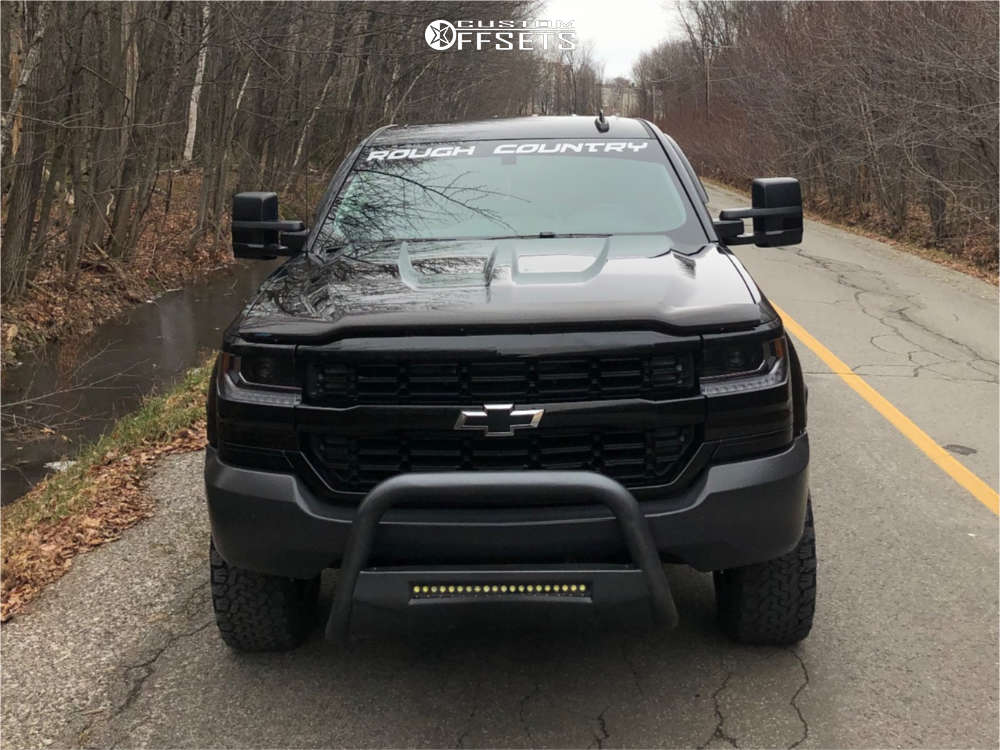 2016 Chevrolet Silverado 1500 with 20x10 -18 Fuel Coupler and 32/55R20 ...