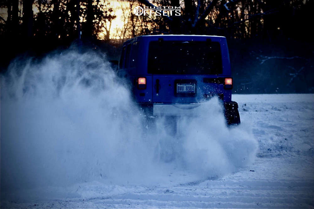 2015 Jeep Wrangler JK with 17x9 -12 Dropstars 657bm and 37/13.5R17 ...