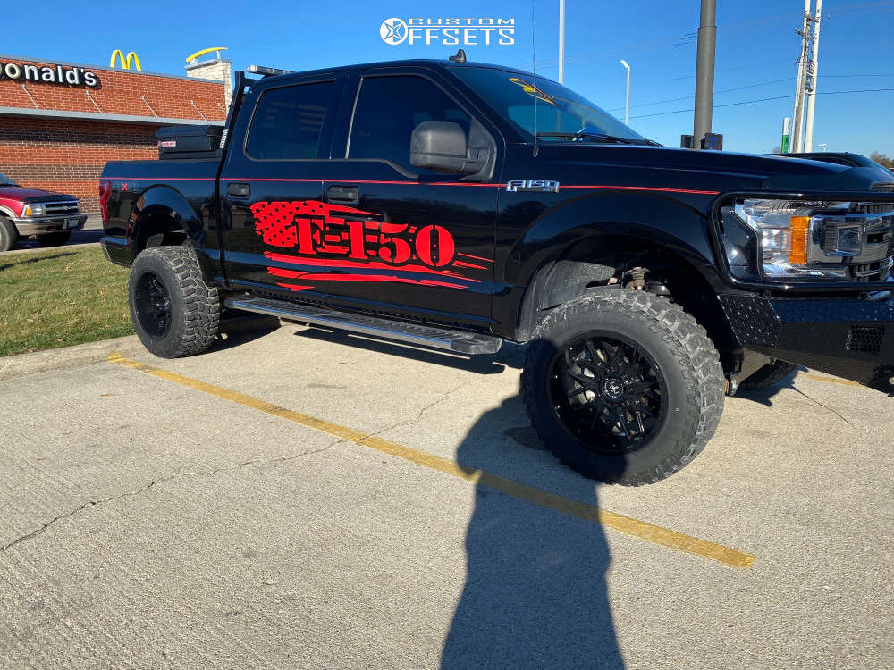 2019 Ford F-150 with 20x12 -44 Motiv Offroad Magnus and 35/12.5R20 ...